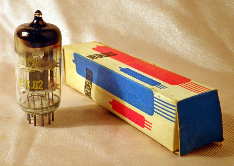 1x ECC82 RFT DUAL TRIODE VACUUM TUBE VALVE EAST GERMANY NOS NEW BOXED 12AU7 - Shop geokubanoid ...