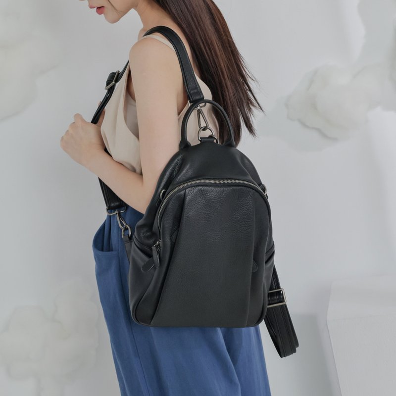 斜拉鍊橢狀全皮後背包-黑色 - 設計館 NO216 後背包/書包 - Pinkoi