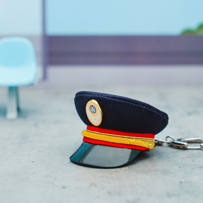 Taiwan Railway Three-Dimensional All-in-one Card/Special Station Station Master Hat - Shop ipass ...