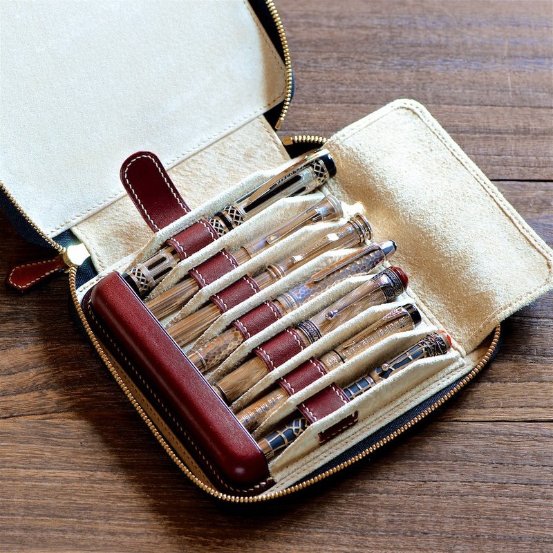 Round zipper fountain pen case with 7 pen holders - Shop leather-products yoshii Pencil Cases ...