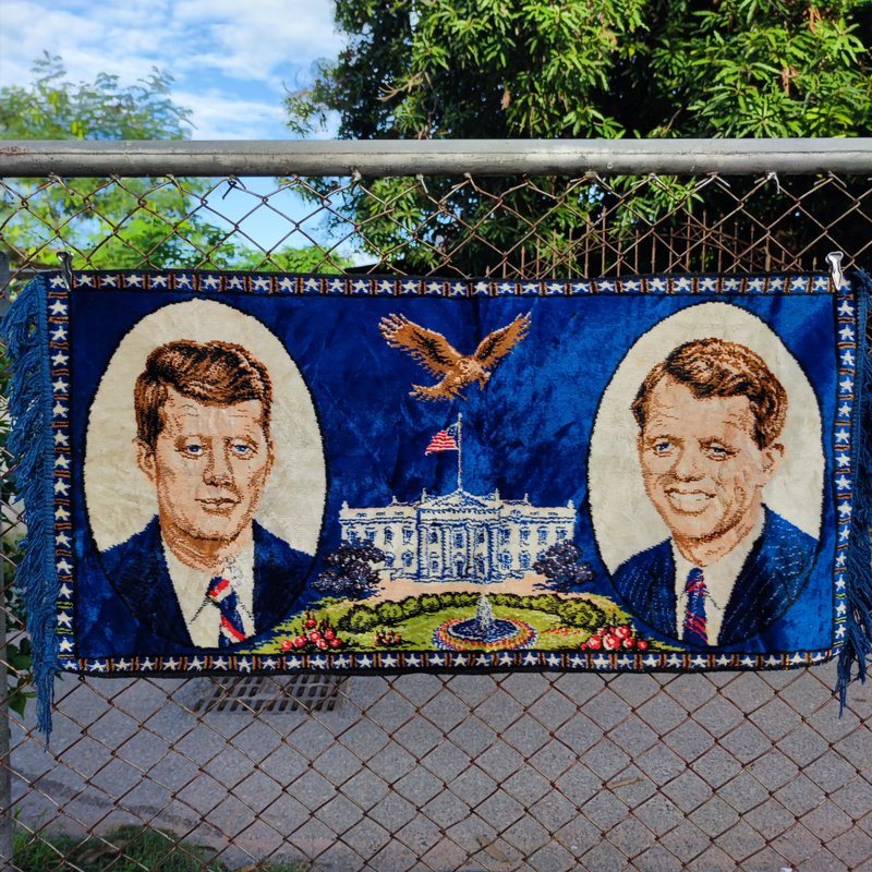 Vintage 60s President John F. Kennedy JFK Bobby Kennedy White House Tapestry - 設計館 ...