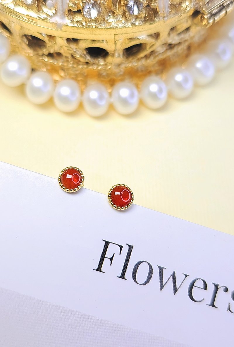 |幸運•幸福|a貨翡翠冰紅翡蛋面4.8mm純銀鍍18k黃簡約耳環 - 設計館 Luien路安翡翠 耳環/耳夾 - Pinkoi