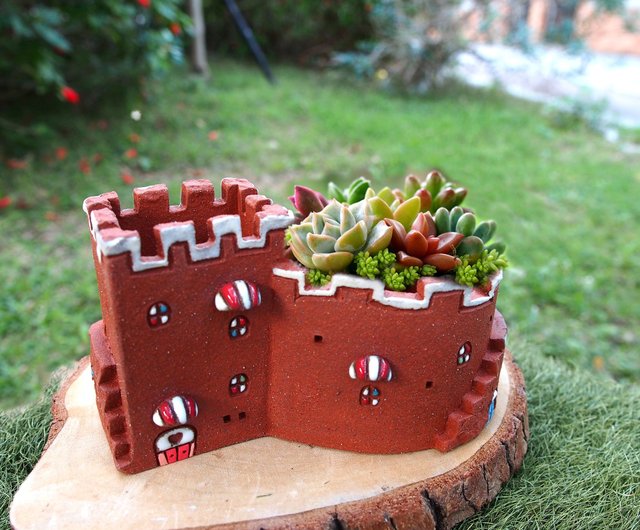 Cute Garden Telegraph