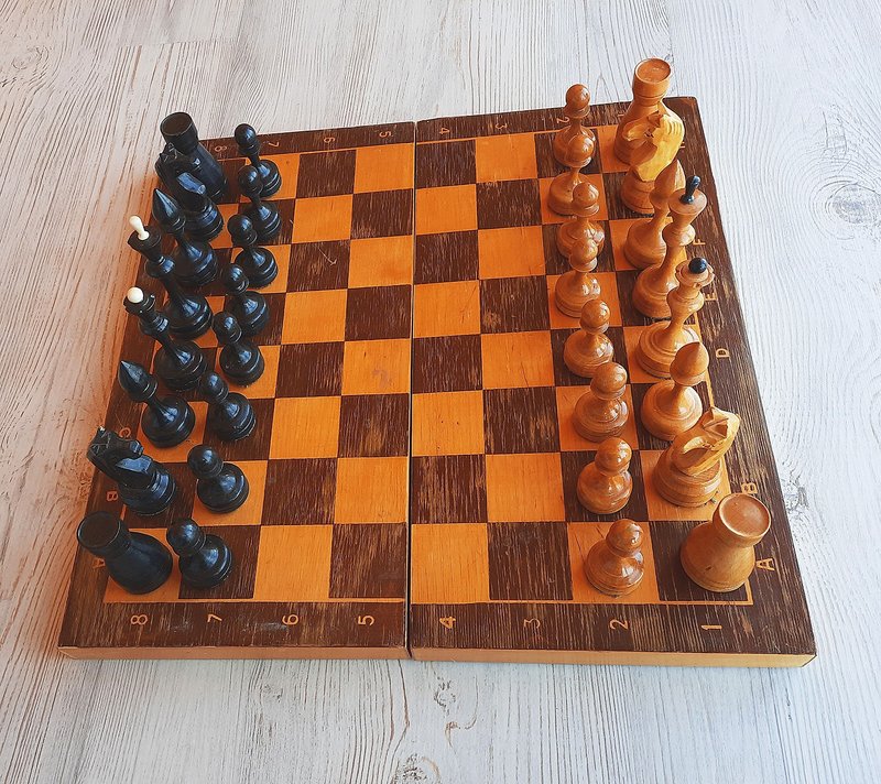1960s vintage wooden Soviet chess set medium size (king 10 cm) made in USSR RetroRussia｜桌遊/牌卡人氣榜 ...