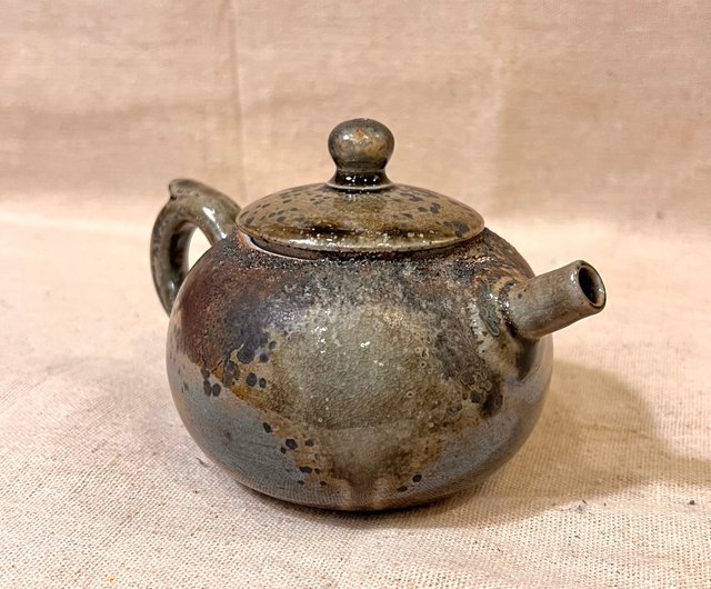 Simple Handmade Ceramic Teapots