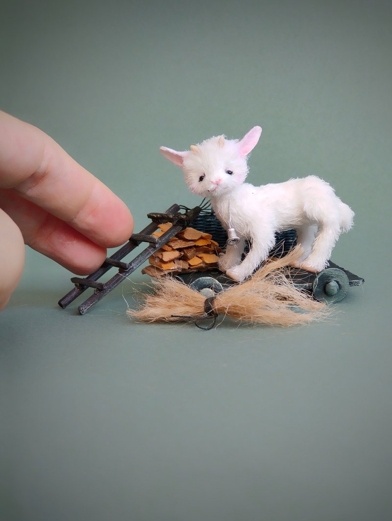 Miniature goat cub . Dollhouse miniatures . Realistic Animals . Sheep ...