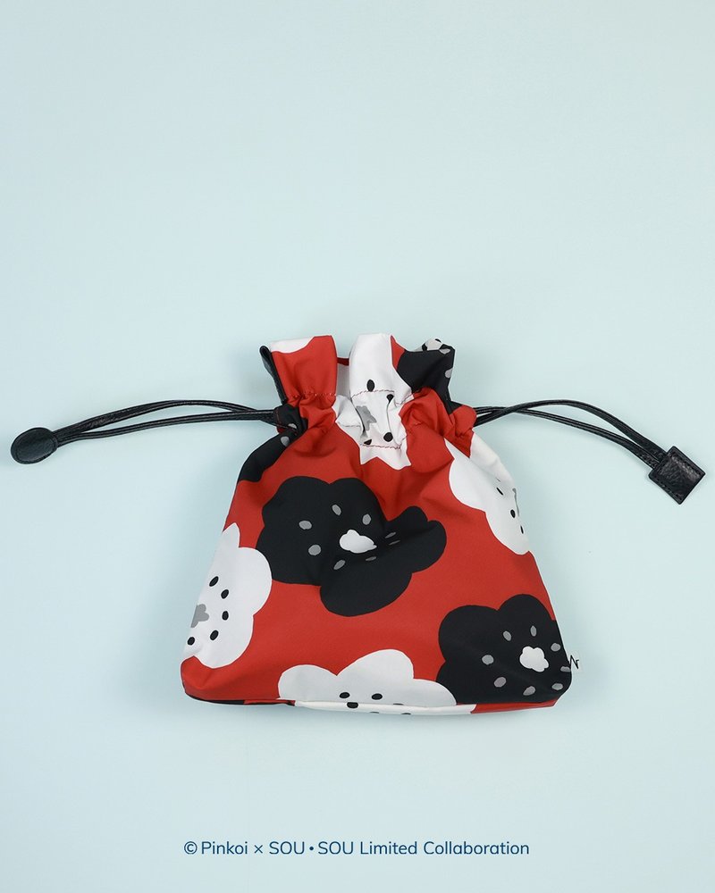 【Pinkoi x SOU・SOU】盛載美好的魔法豆袋・微笑・紅 (完售不補) TAT｜側背包/斜背包人氣榜 - Pinkoi