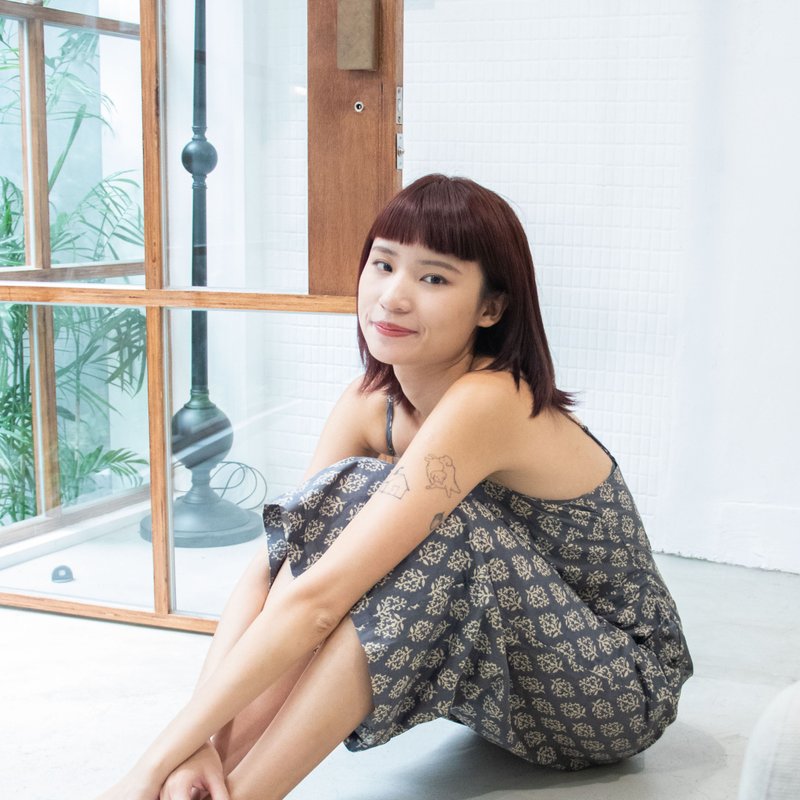 印度蓋染工藝純棉 吊帶褲 連身褲 - 雪花灰 Tramper｜吊帶褲/連身褲人氣榜 - Pinkoi