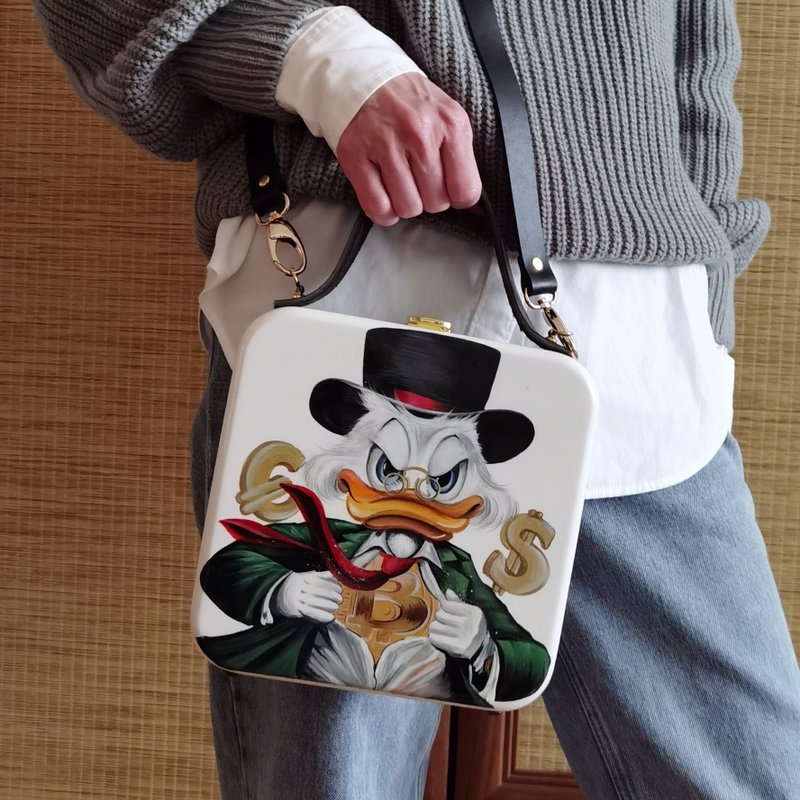 Stylish white handbag with artistic painting. Handle made of genuine leather S.U.Bag｜手提包/手提袋人氣榜 ...