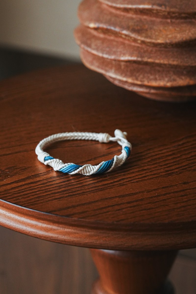 波乘 | 八股螺旋編織手環 Ego by me 編繩織道 puka手作編織飾品｜手鍊/手環人氣榜 - Pinkoi
