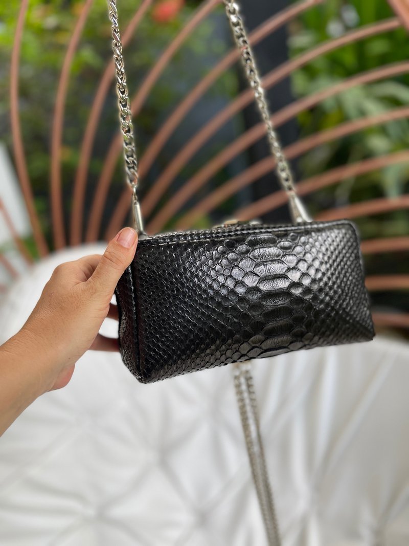 Python Leather Bag Snakeskin Crossbody Purse Python Leather Clutch belp-atelier｜手拿包人氣榜 - Pinkoi
