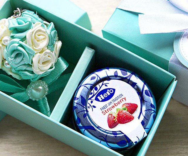 Tiffany Key Ring Gift Box MeLANgE Invigorating Infinity Crystal Silver