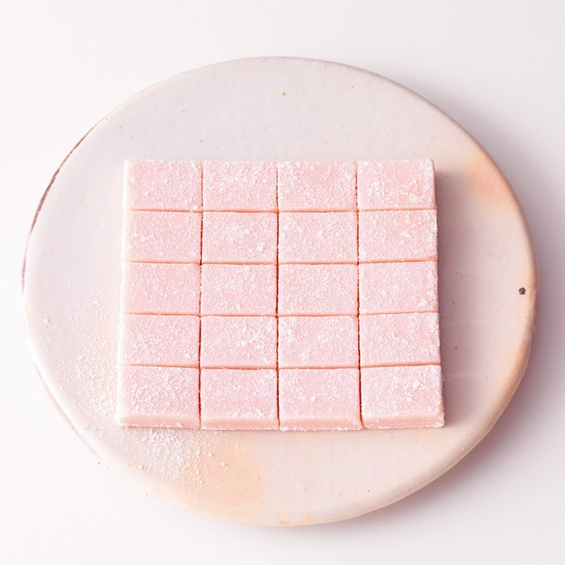 ROYCE' Sakura White Cheese - Shop ROYCE' Chocolate - Pinkoi