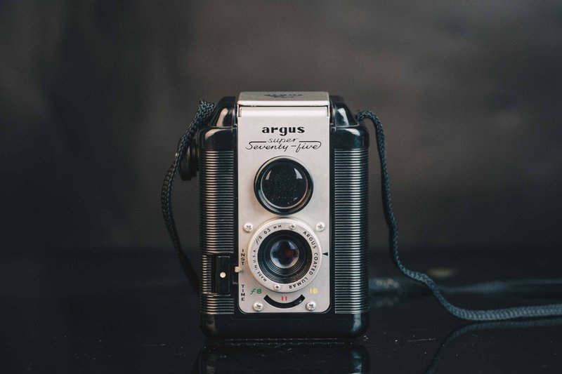 Argus super Seventy-Five #620 film camera - Shop rickphoto Cameras - Pinkoi