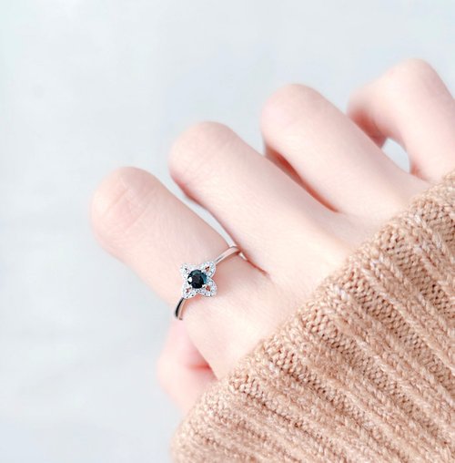 好美的~藍寶石3.6mm純銀戒指-九月誕生石 沐銀｜戒指人氣榜 - Pinkoi