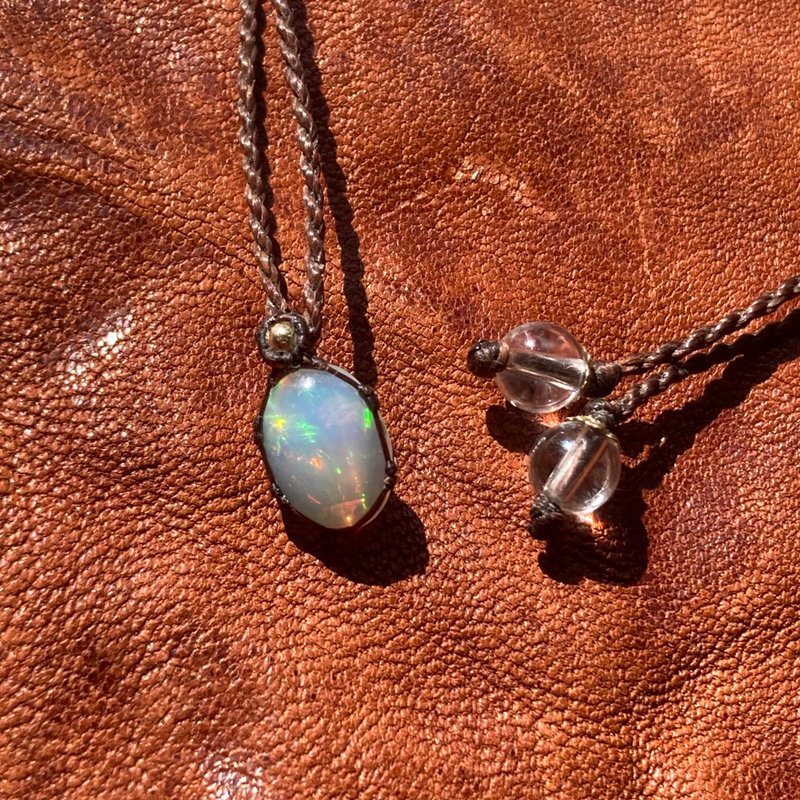 -Tiny earth- エチオピアンオパールマクラメネックレス itoasobi Macrame Leather Works｜項鍊人氣榜 - Pinkoi