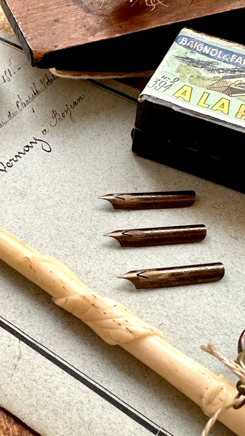 30365經典法國古董沾水筆筆尖1支A la Ronde No. 2 from Baignol JSVS 古董家飾選物店｜沾水筆人氣榜 - Pinkoi