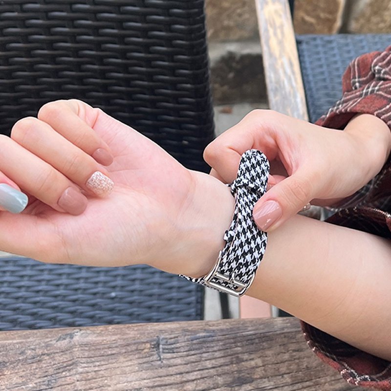 Hound check fabric strap for galaxy watch apple watch gift ST-Lab｜女錶人氣榜 - Pinkoi