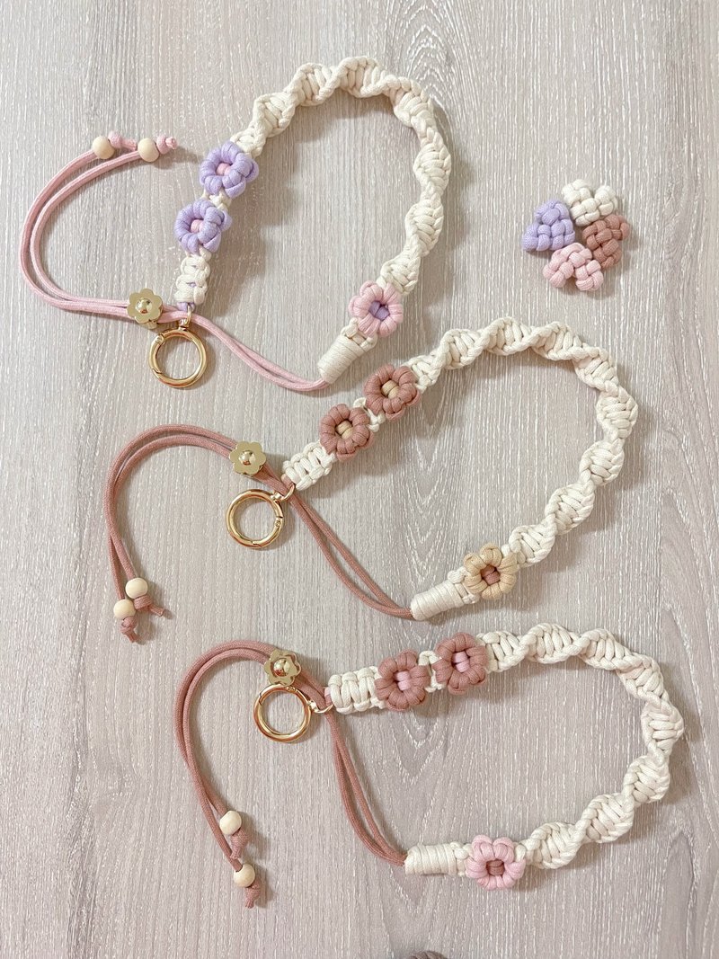 Coiled Vine Flower Convertible Strap - Shop daily-macrame Lanyards ...