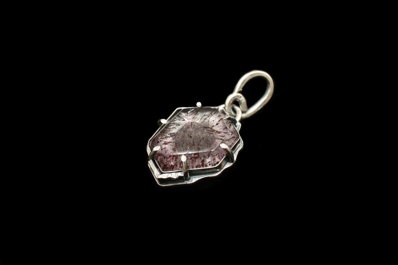 【水晶系列】六角形 清透晶體 超七 925純銀墜飾 鉍元素 SBI｜項鍊人氣榜 - Pinkoi