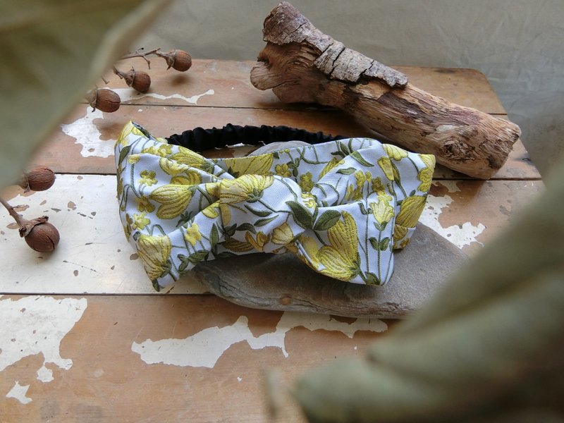 大蝴蝶結髮帶 黃花 - 設計館 bubu studio(布布工作室） 髮帶/髮箍 - Pinkoi