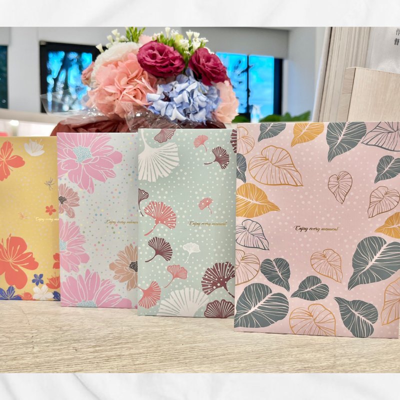 漫步花雨中-花草之境 共4款 EGO｜筆記本/手帳人氣榜 - Pinkoi