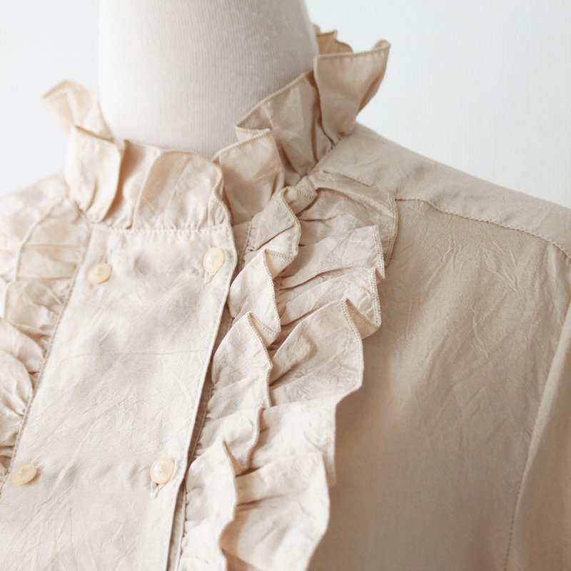 春夏復古立領日本製紋理布長袖米卡其古著襯衫 REreburn｜女襯衫人氣榜 - Pinkoi