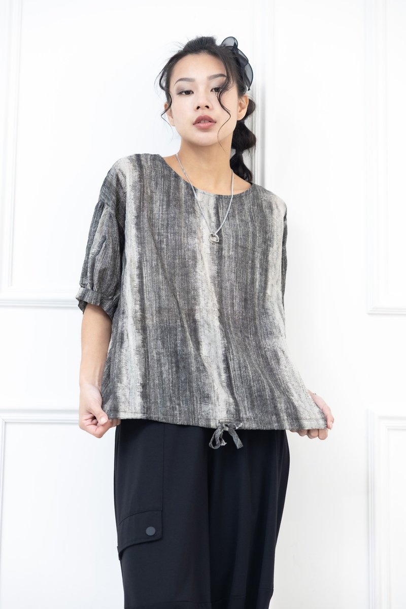 直線抽繩上衣 黑色 Meya 編縫編織｜女 T 恤人氣榜 - Pinkoi