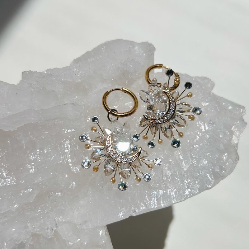 Solumiè - Shop ever-my-handmadeshop Earrings & Clip-ons - Pinkoi