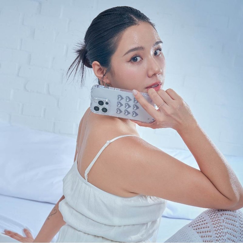 H.G.D.聯名cosmic heart冰川抗黃防摔MagSafe iPhone繩掛手機殼 TOXOXO｜手機殼/手機套人氣榜 - Pinkoi