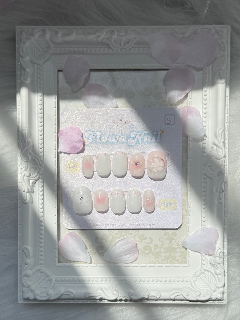 【客製】手工穿戴甲 | 櫻。舞| No.S3 𝐹𝓁 𝓌𝒶 𝒩𝒶𝒾𝓁｜指甲油/指甲貼人氣榜 - Pinkoi