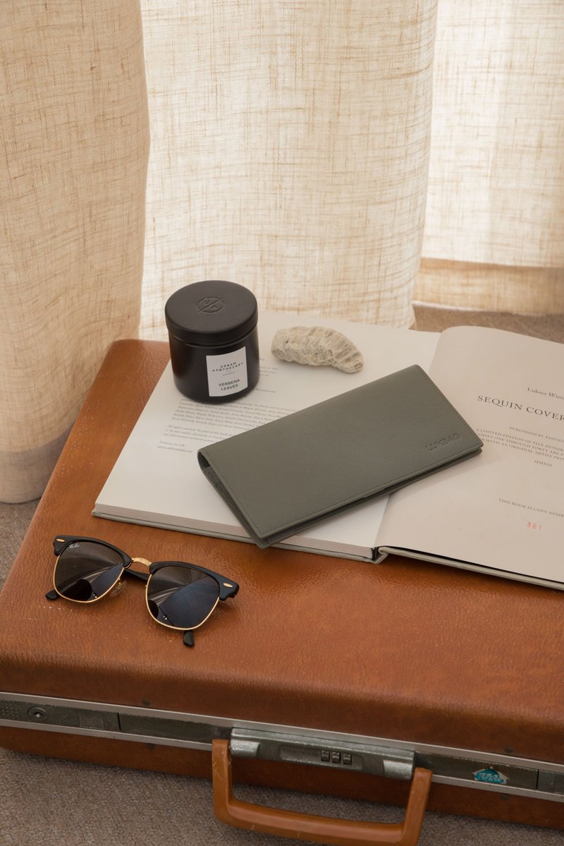 Lukbag Studio|Genuine leather cross-pattern button-type long clip|Space ...