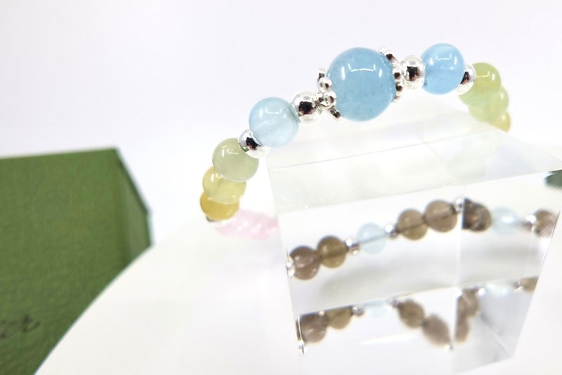 Positive 充滿正能量面對生活 水晶手鍊 莎菲日常工作室 Safeidaily Atelier｜手鍊/手環人氣榜 - Pinkoi