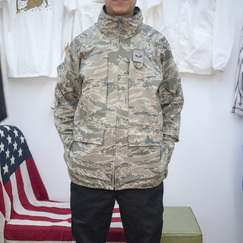 美軍 公發 ACU ECWCS Level 6 虎斑 數位迷彩 gore-tex afterwork｜男夾克/外套人氣榜 - Pinkoi