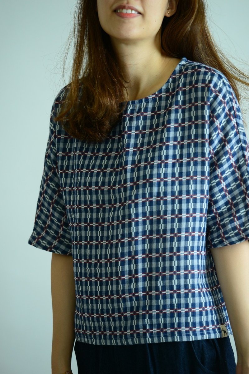 Reversible cotton blouse - Shop feelgood Women's Tops - Pinkoi