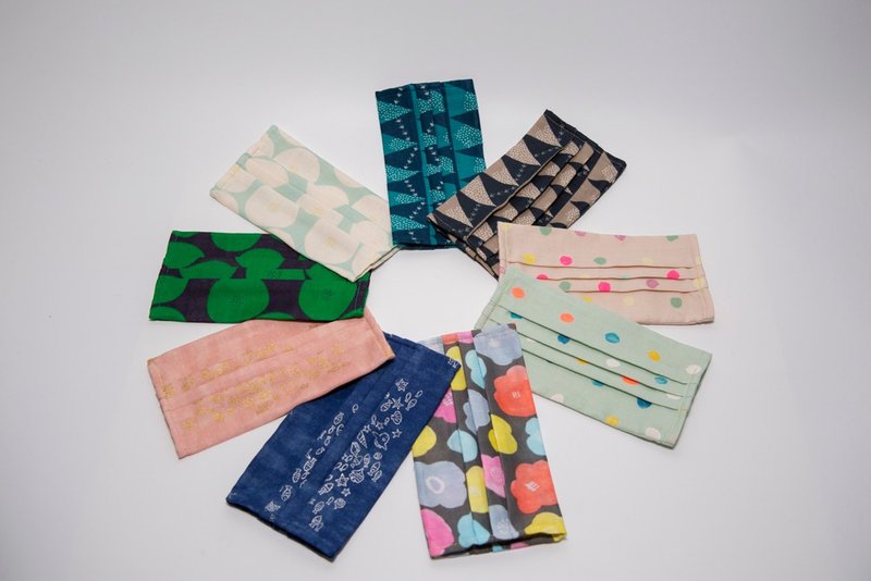 二重紗口罩套/適用醫療一般口罩(可寄部分國家) Pu.sozo布手作｜口罩/口罩收納套人氣榜 - Pinkoi