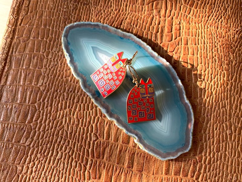 早期針式耳環/ Laurel Burch紅貓咪 儷儷商行 Lilli. co｜耳環/耳夾/耳骨夾人氣榜 - Pinkoi