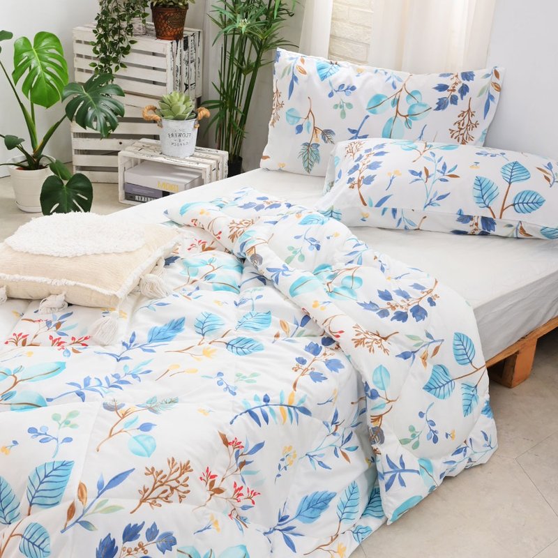 Four Seasons Quilt / 135x195cm / Soft Cotton / Blue Ningbing Binghua ...