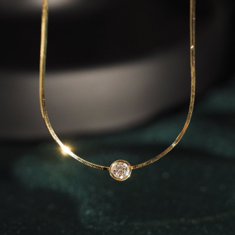 18K金鑲鑽蛇形項鏈18K Gold Snake Necklace with Bezel Diamond IRIZA Jewellery｜項鍊人氣榜 - Pinkoi