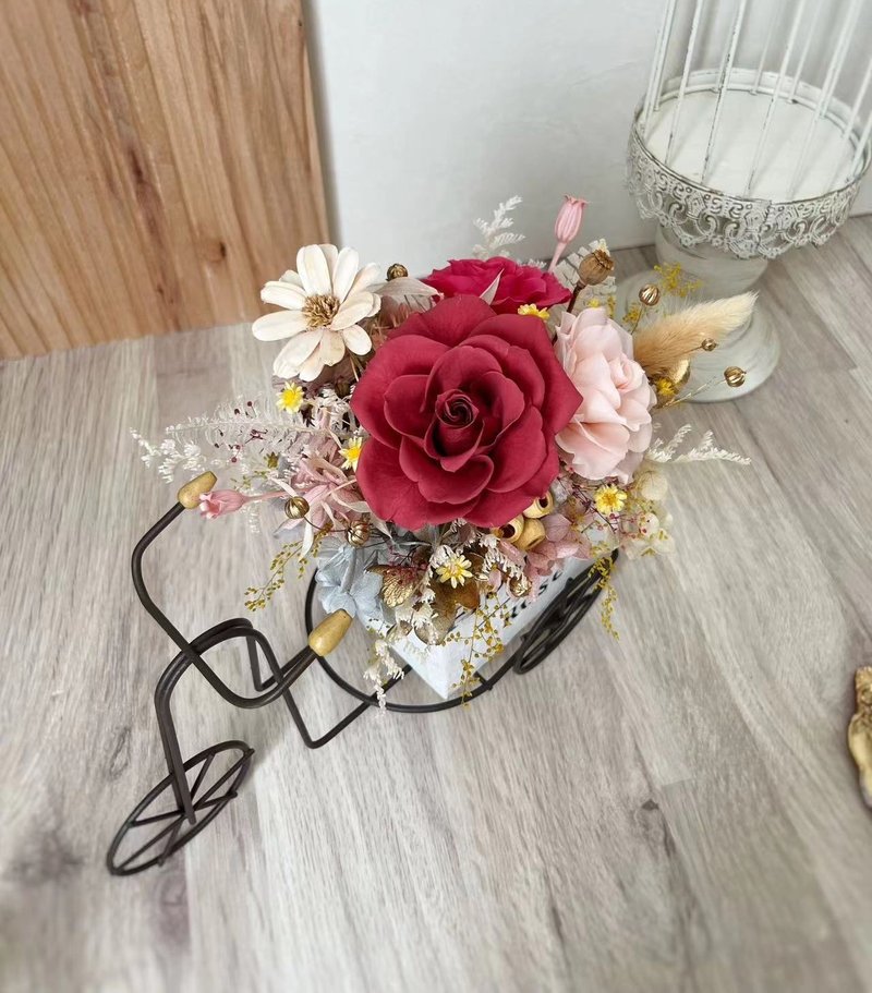 鄉村風格-花園遊境(附禮盒) 永生花 /乾燥花 花禮 開幕禮 擺飾 Le Petit Florist。小花室｜乾燥花/永生花人氣榜 - Pinkoi