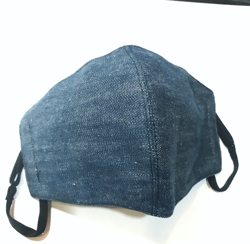 Sienna three-dimensional mask in silk - Shop sienna Face Masks - Pinkoi