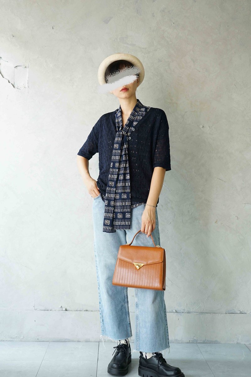 ヴィンテージトレジャー - ダークブルー透かし編み半袖ニットカーディガン - ショップ 4.5studio ニット・セーター - Pinkoi