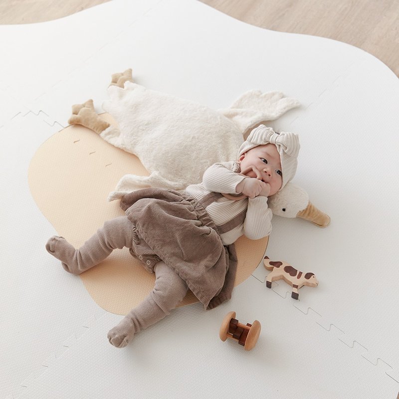 Hello New Bomb | Growth Play Mat | Moon Age Record Mat - Shop ...