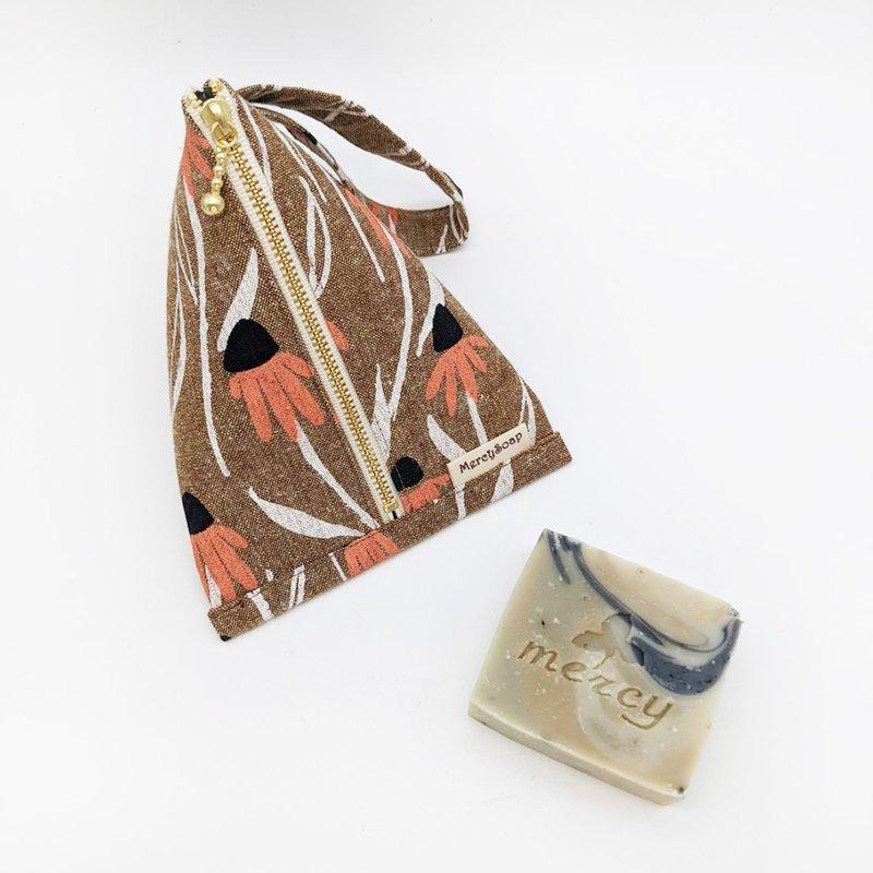 Mercy發願祈福系列///包粽開運手工皂手提禮盒///咖啡色 Mercy Soap手工皂專賣店｜肥皂/手工皂人氣榜 - Pinkoi