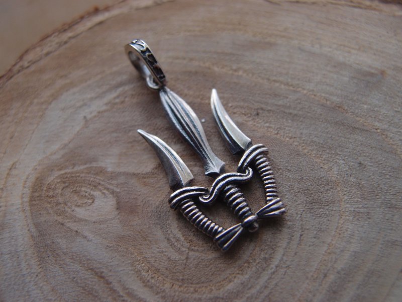 Trident with swords daggers knives sterling silver big pendant ...