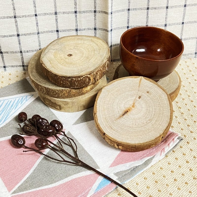 Log Coaster-Camphor Wood - Shop KIJO Studio Coasters - Pinkoi