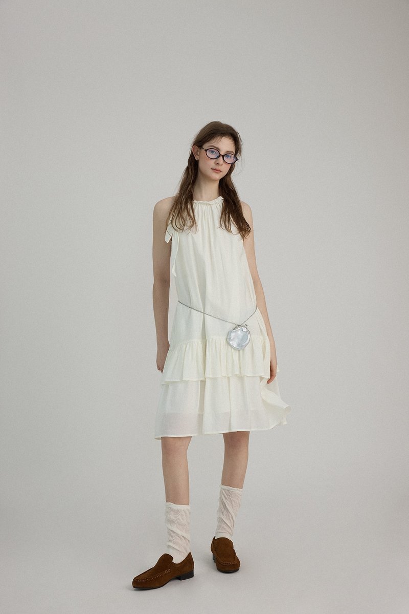 陽光與女孩 花邊掛脖連身裙 - 設計館 Letm 洋裝/連身裙 - Pinkoi