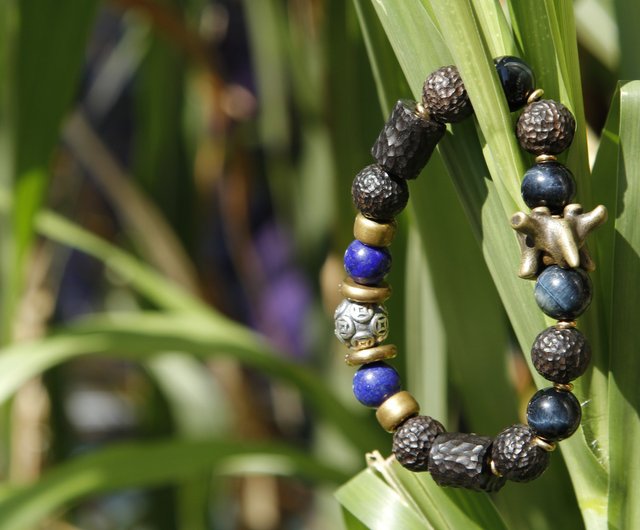 Series of Bracelet SBI Dragon scale bracelet Smaug High end materials Shop SBI Sean s Bismuth Bracelets Pinkoi