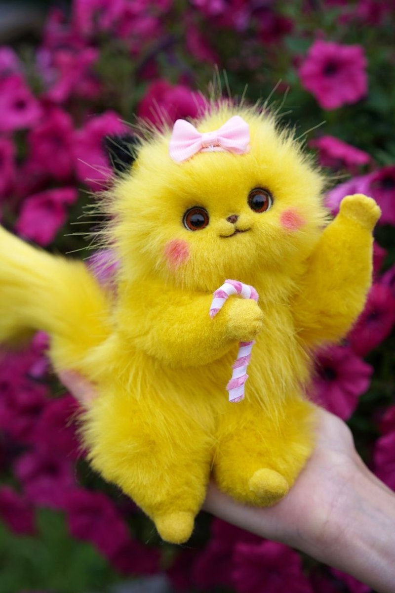 Pikachu Girl Monkey Business Toys｜公仔/玩偶人氣榜 - Pinkoi