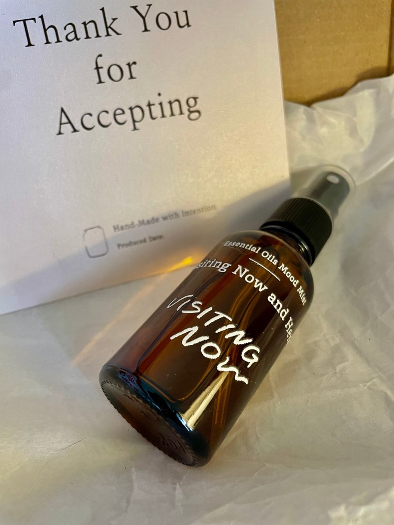 Visiting Now and Here Nature Essential Oil Mood Mist - Shop visiting-now Fragrances - Pinkoi